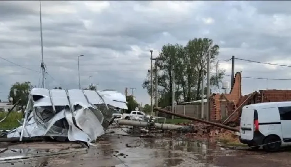 Fuerte temporal en la provincia de Buenos Aires dejó destrozos y cortes ...